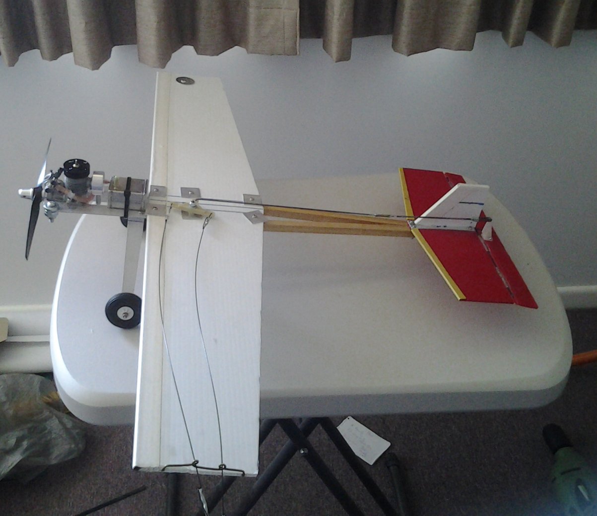 Corflute Models – Control Line Model Flier